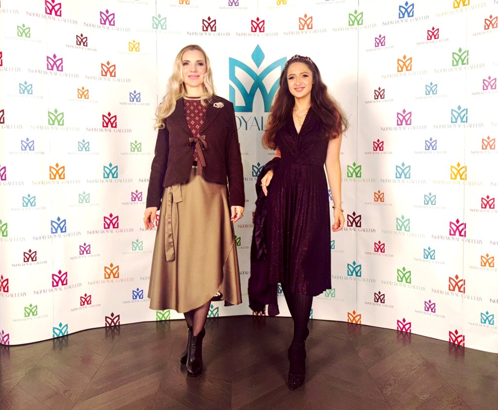 De Bacci Noble Family Visits H.E. Sheikha Noor Royal Gallery for The No ...